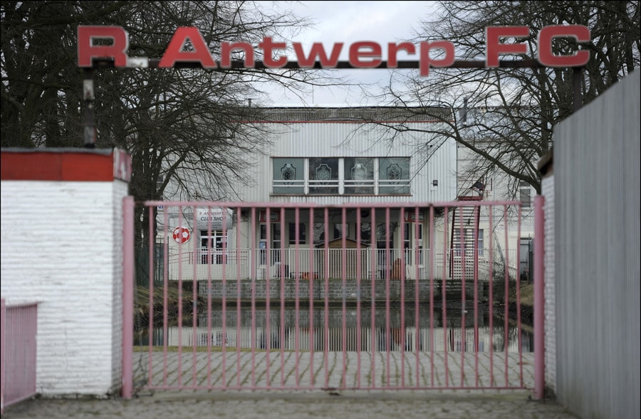 Voetbalmakelaar Saif Rubie is nieuwe investeerder Royal Antwerp FC | De ...