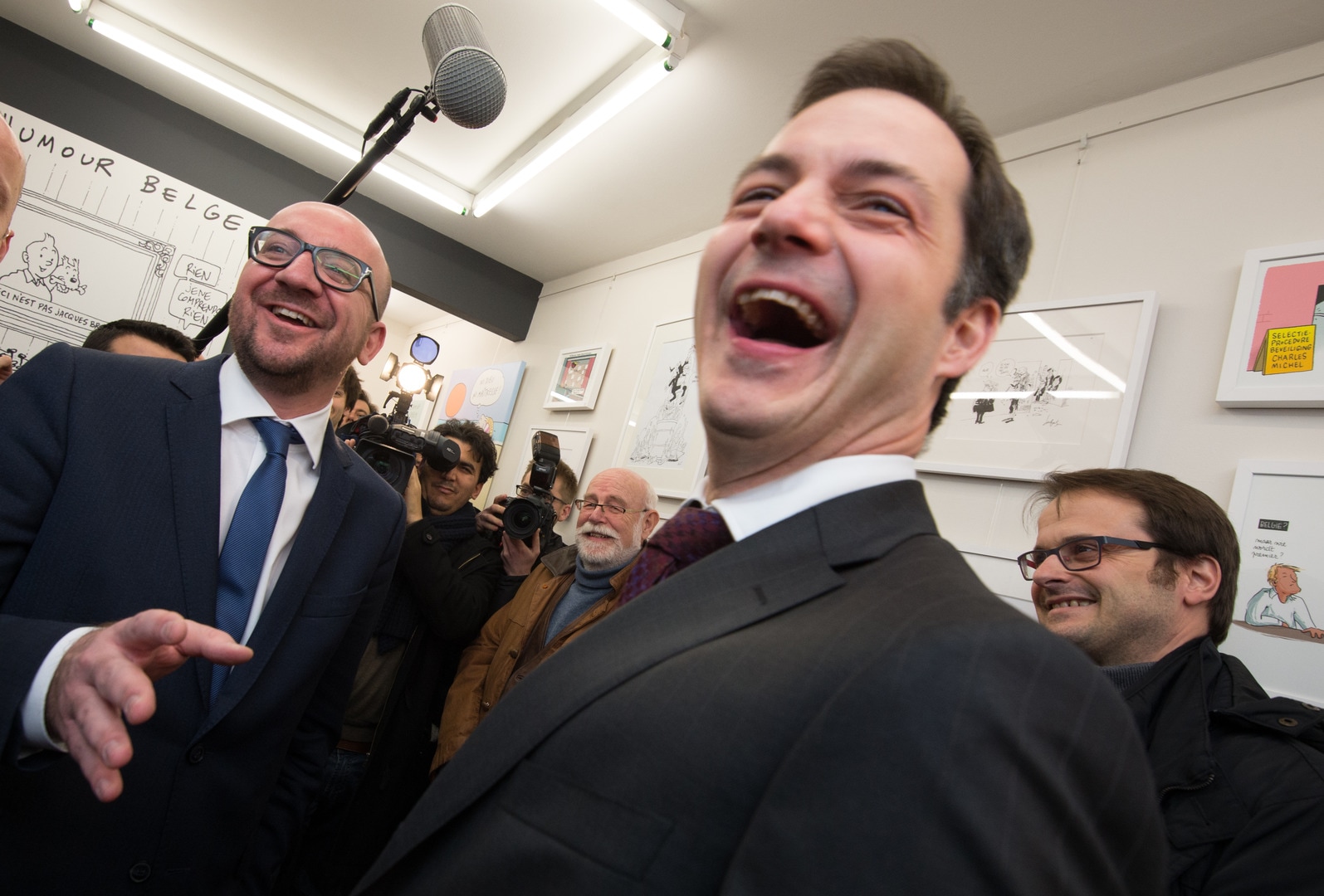 Cartoonisten tekenen "Laatste Avondmaal" van Charles Michel | De Morgen