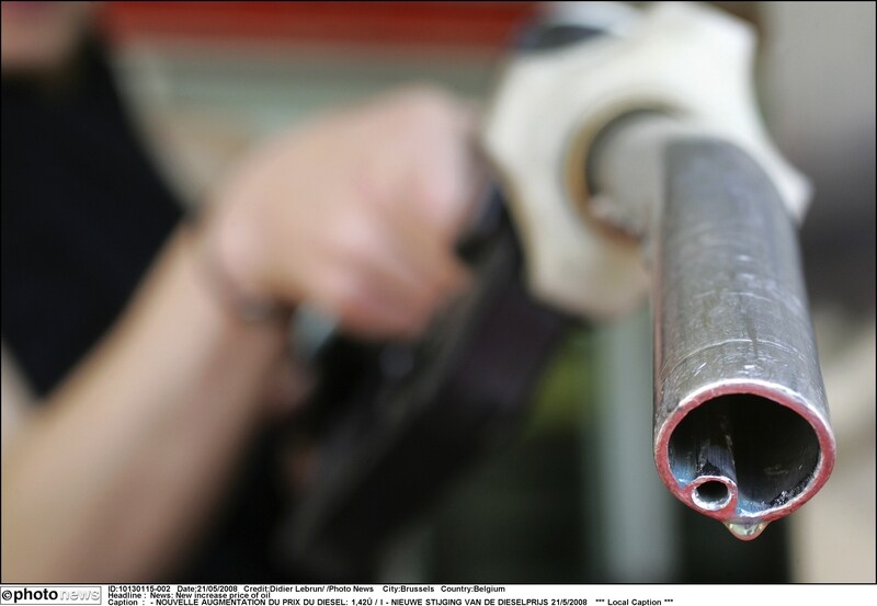 Nederlandse benzineprijs bereikt recordhoogte | De Morgen