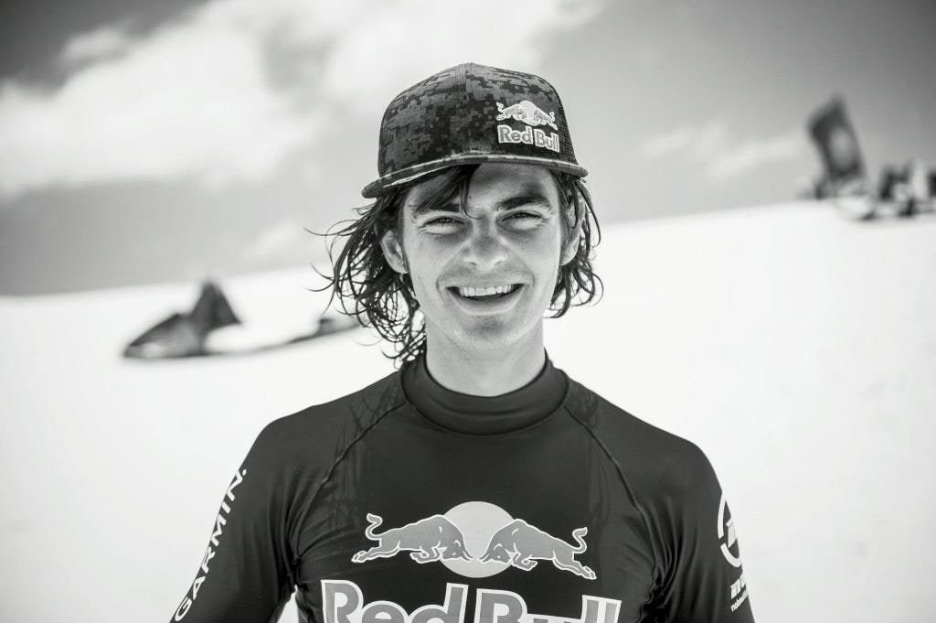 Belg Christophe Tack pakt wereldtitel freestyle kitesurfen | De Morgen