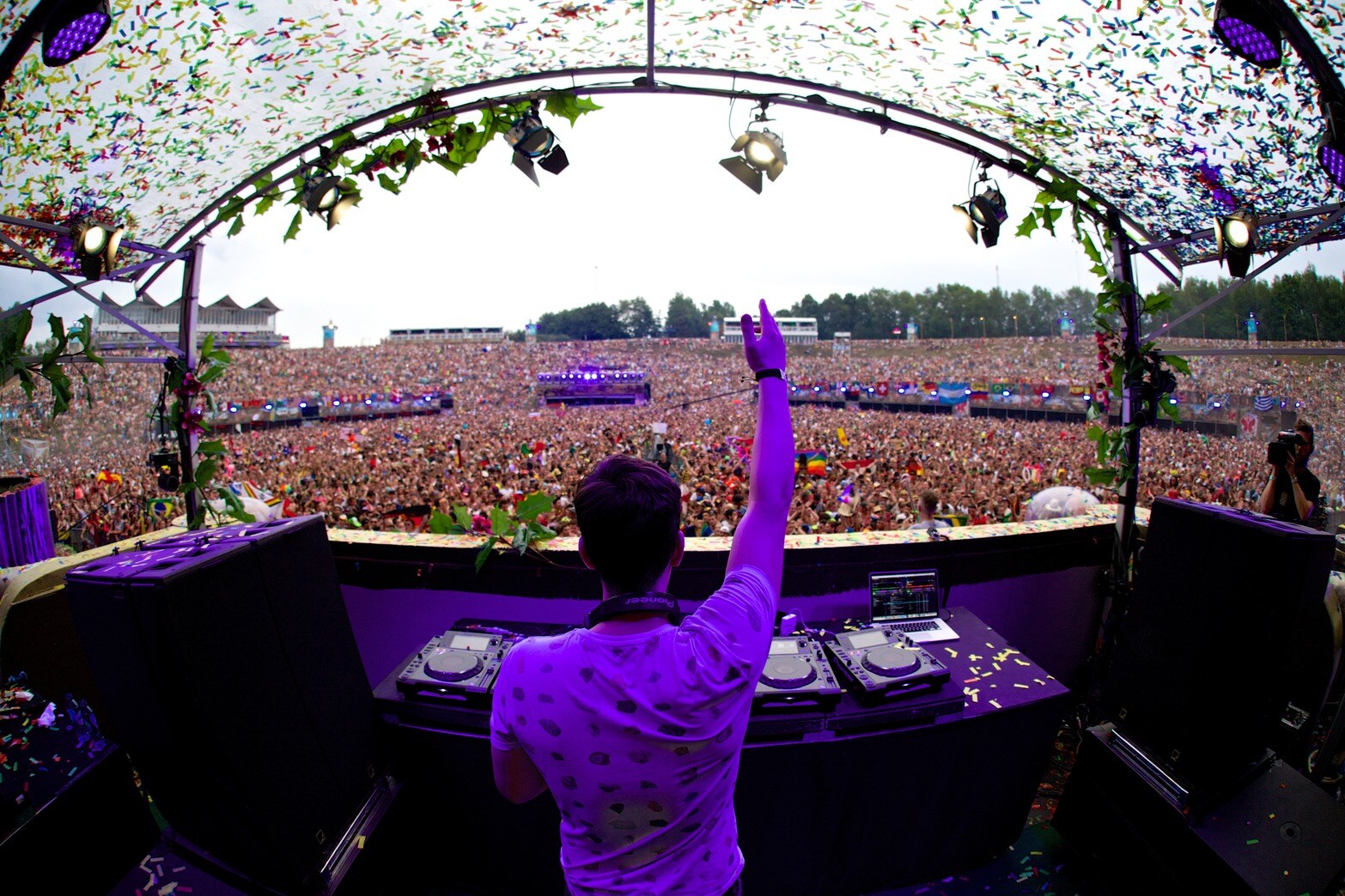 We Come, We Rave, We Love: Netsky wint, Hardwell voor eerst samen met ...