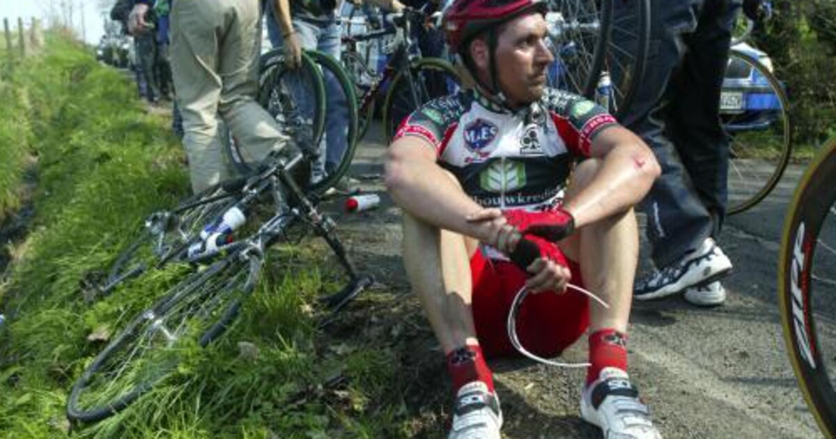Ludovic Capelle hangt fiets aan haak | De Morgen