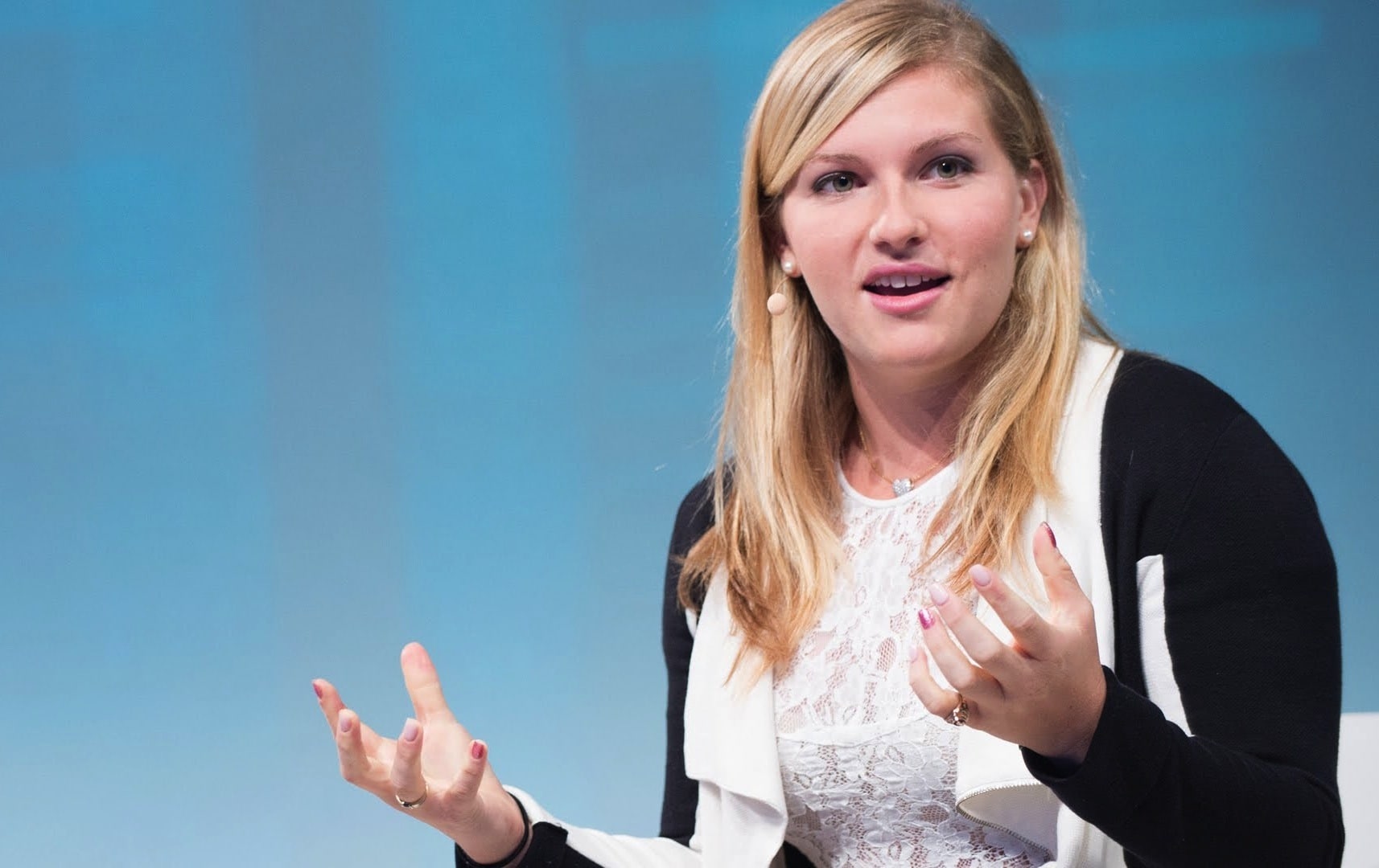 Is deze vrouw de nieuwe Elon Musk of een oplichtster? | De Morgen