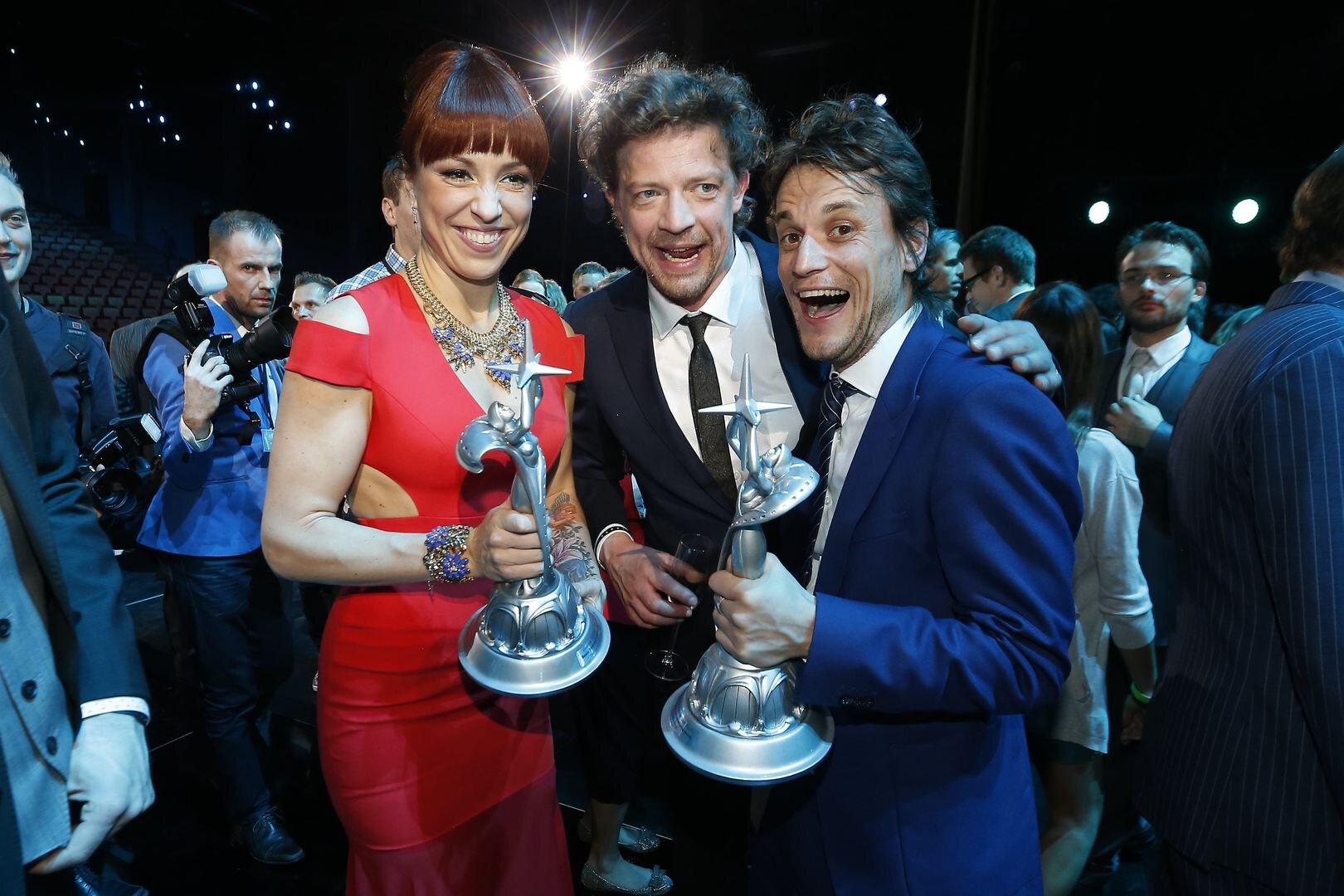 VRT, VTM noch VIER wil morgen 'Nacht van de Vlaamse Televisiesterren ...