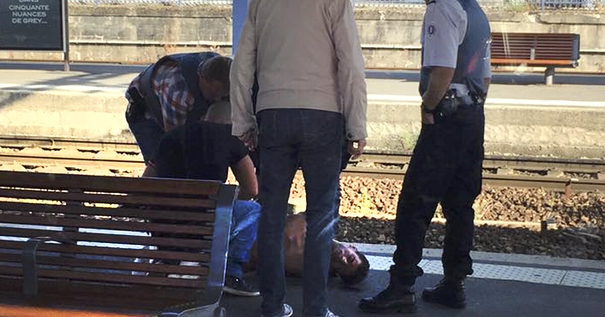 Schutter voor verhoor overgebracht naar Parijs | De Morgen