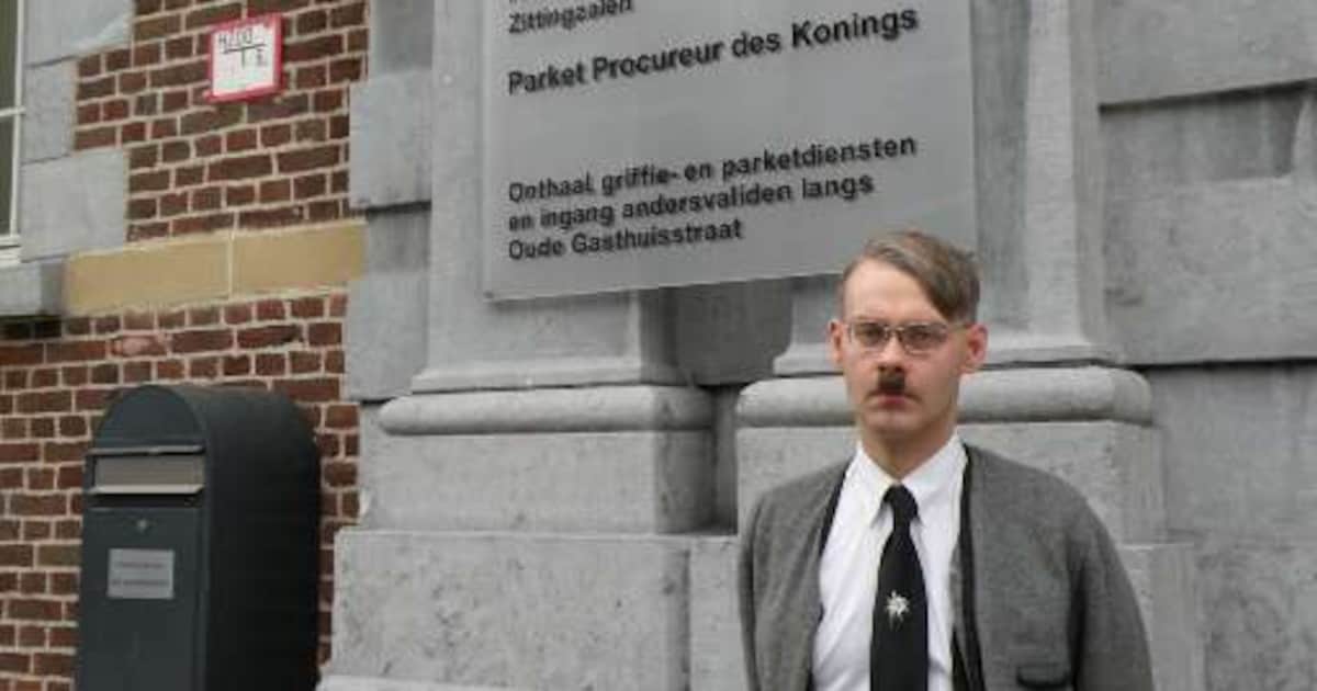 Hitler-lookalike riskeert tot 1 jaar cel | De Morgen