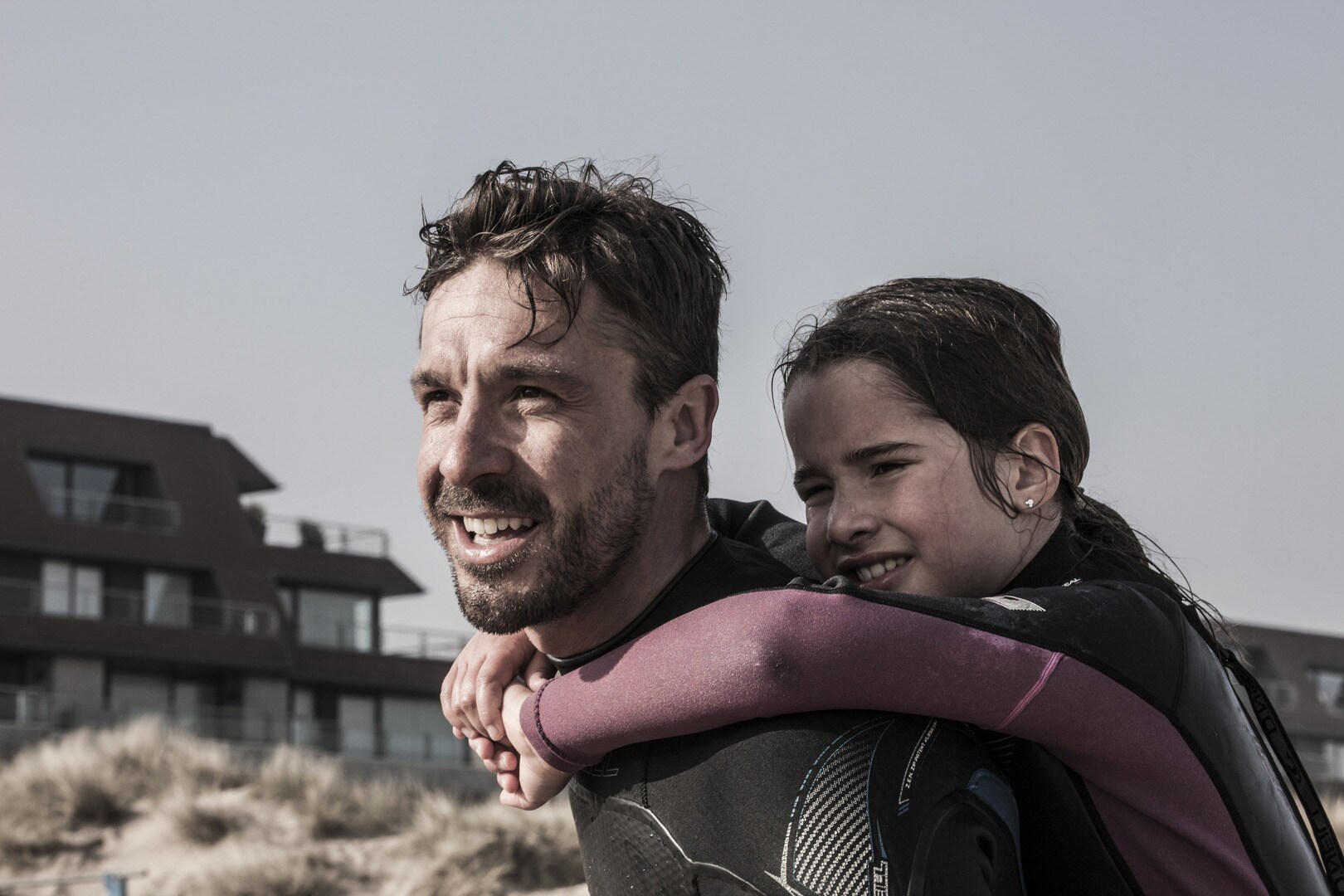 "Surfen is een way of life, maar niet in de puberale zin" | De Morgen