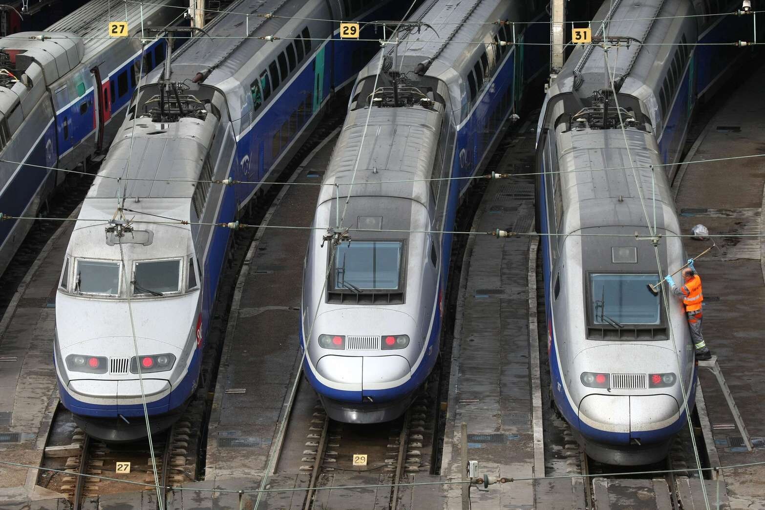 Opnieuw staking bij Franse spoorwegen | De Morgen