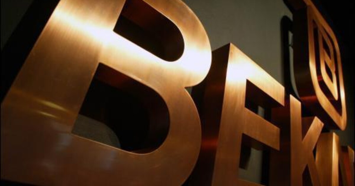 Vakbonden houden poort Bekaert Aalter in de gaten | De Morgen