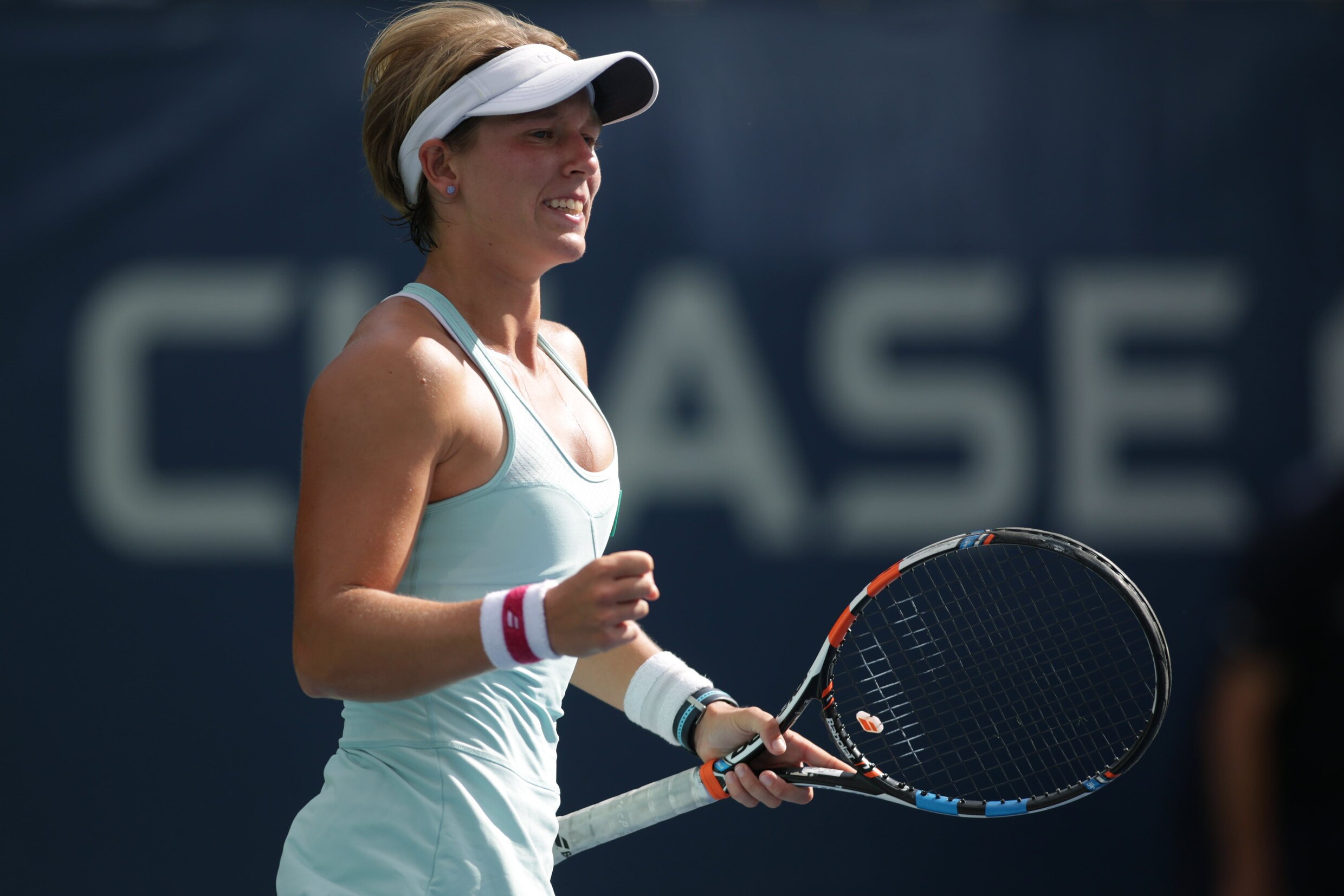 An-Sophie Mestach bereikt tweede ronde Harbour Beach | De Morgen