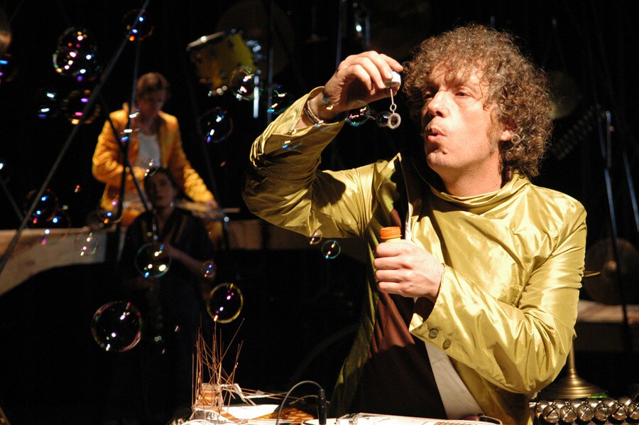 Spinvis zoekt zangers voor uniek Antwerps concert | De Morgen