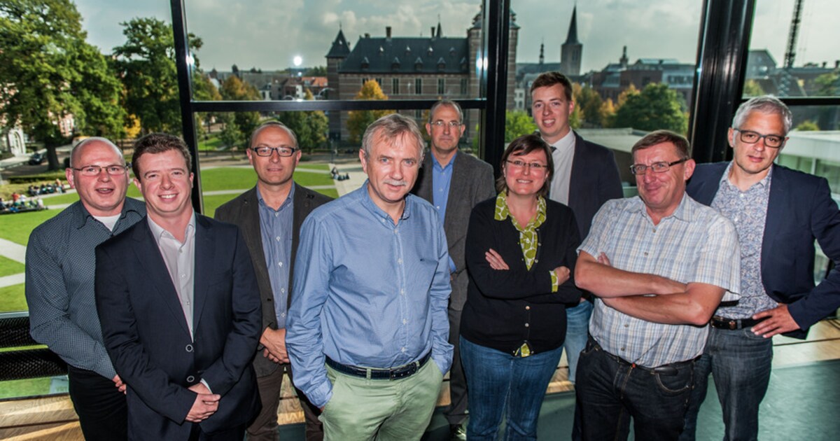 Nieuwe Turnhoutse schepenen leggen eed af | De Morgen