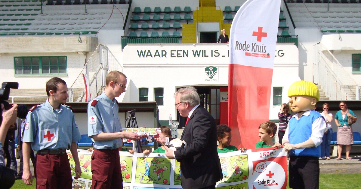 Stickeractie levert Rode kruis 2,625 miljoen euro op | De Morgen