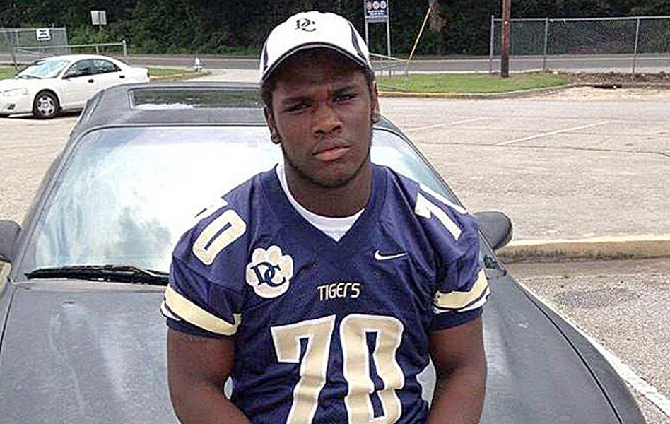 Tiener sterft na drinken 7,5 liter water en evenveel sportdrank | De Morgen