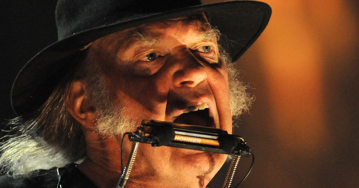 Neil Young 70: rockgod met enorme invloed en amper 1 hit | De Morgen