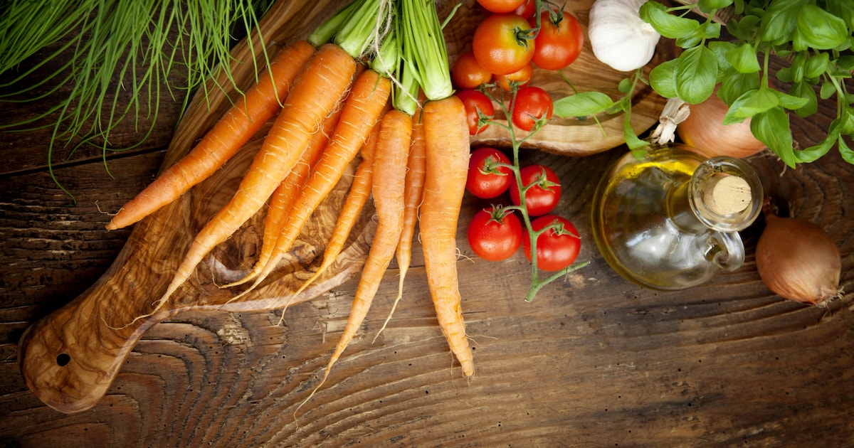 Foodies, maak kennis met 'raw food': "Eet als een oermens" | De Morgen