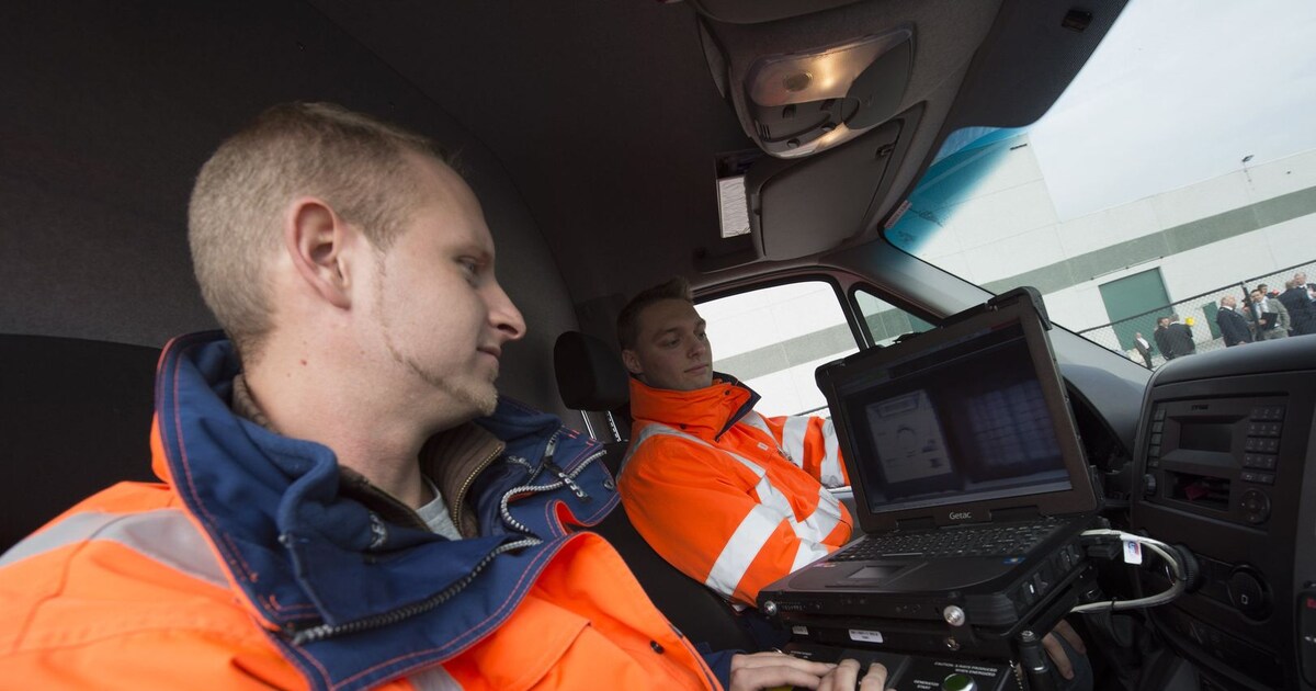 Nieuwe scanner douane ontdekt 47 kilo cocaïne in container bananen | De ...