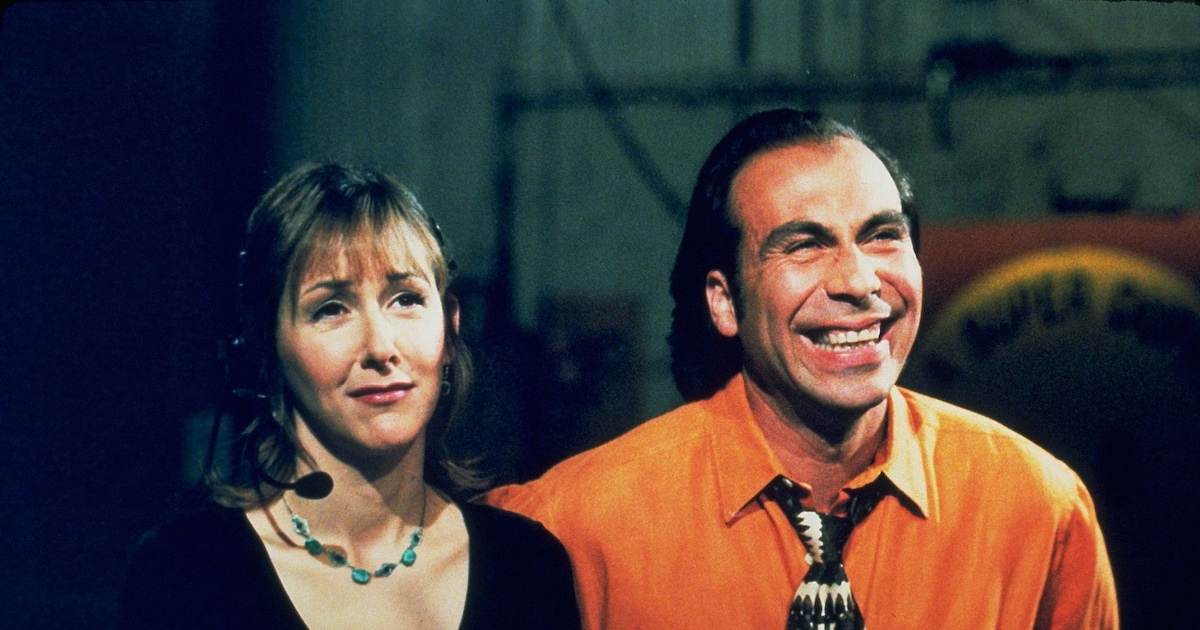 Komiek Taylor Negron (57) overleden | De Morgen