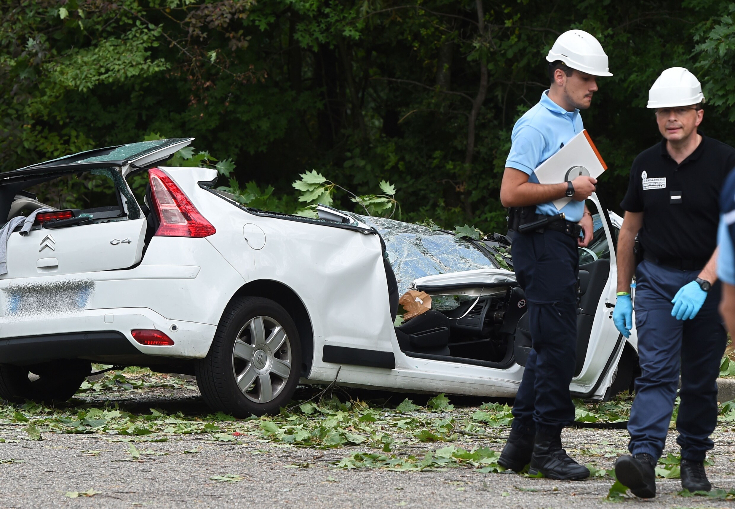 Drie doden bij storm in Frankrijk | De Morgen