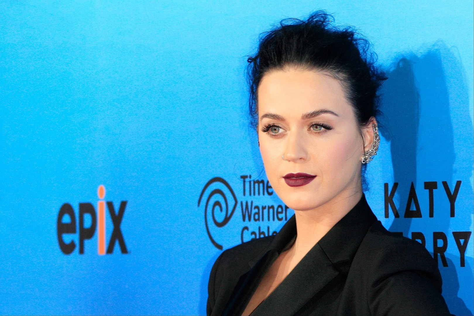 Katy Perry deelt per ongeluk telefoonnummer met miljoenen fans | De Morgen