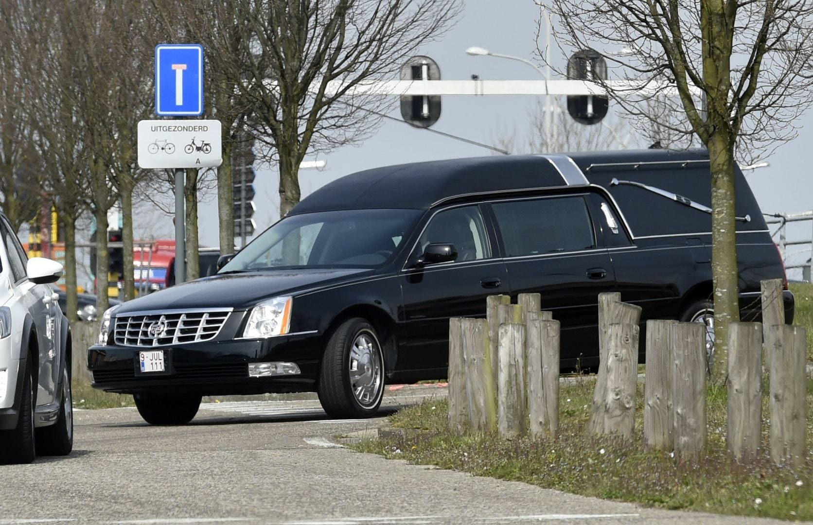 Steve Stevaert gecremeerd en in intieme kring herdacht | De Morgen