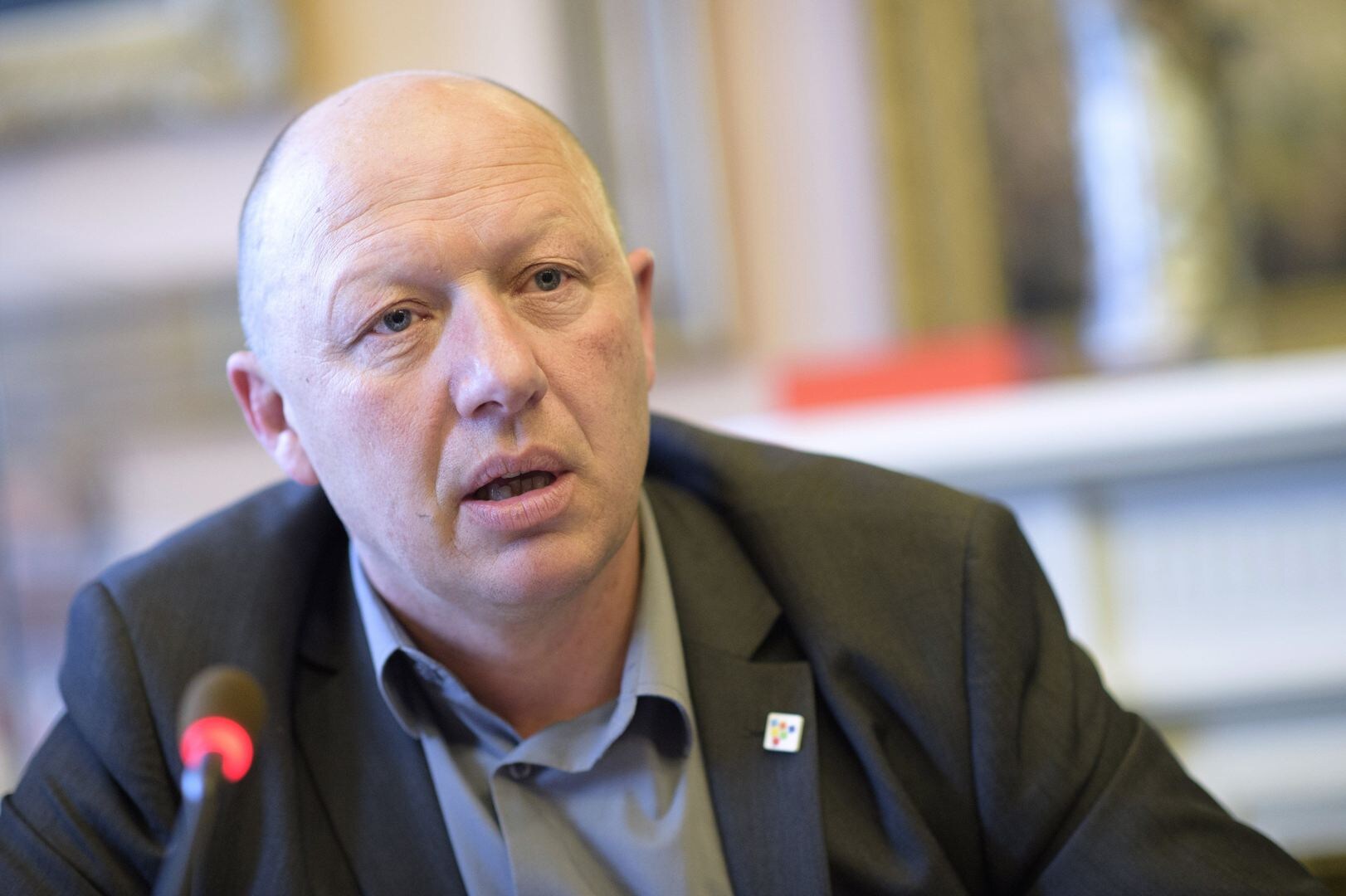 Hans Bonte kritisch over opvolging teruggekeerde jihadisten | De Morgen