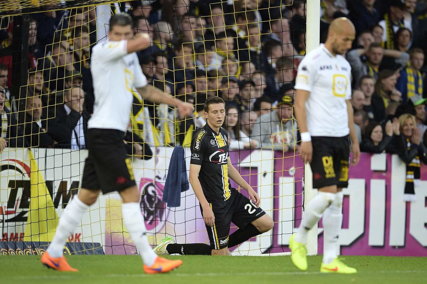 Malinwa versiert prima uitgangspositie na ware propagandamatch | De Morgen