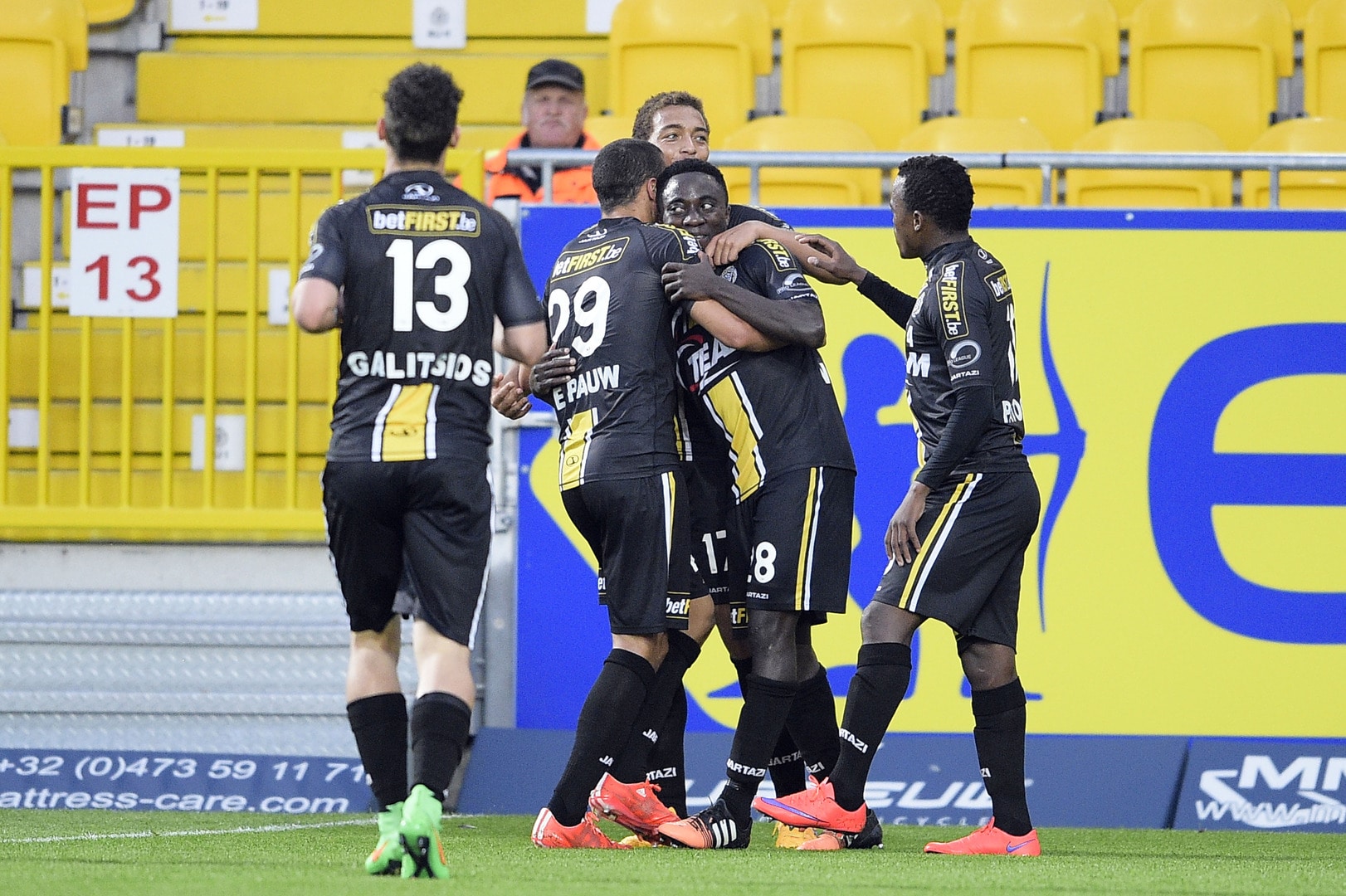 Malinwa versiert prima uitgangspositie na ware propagandamatch | De Morgen