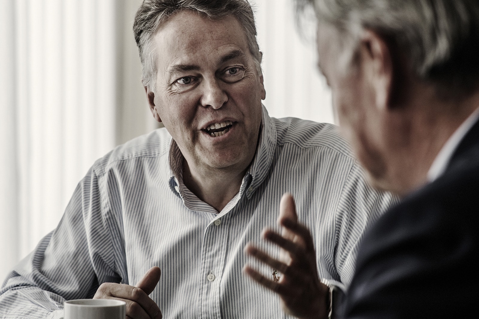 Mensen met gemiddeld inkomen denken beter twee keer na voor ze naar ...