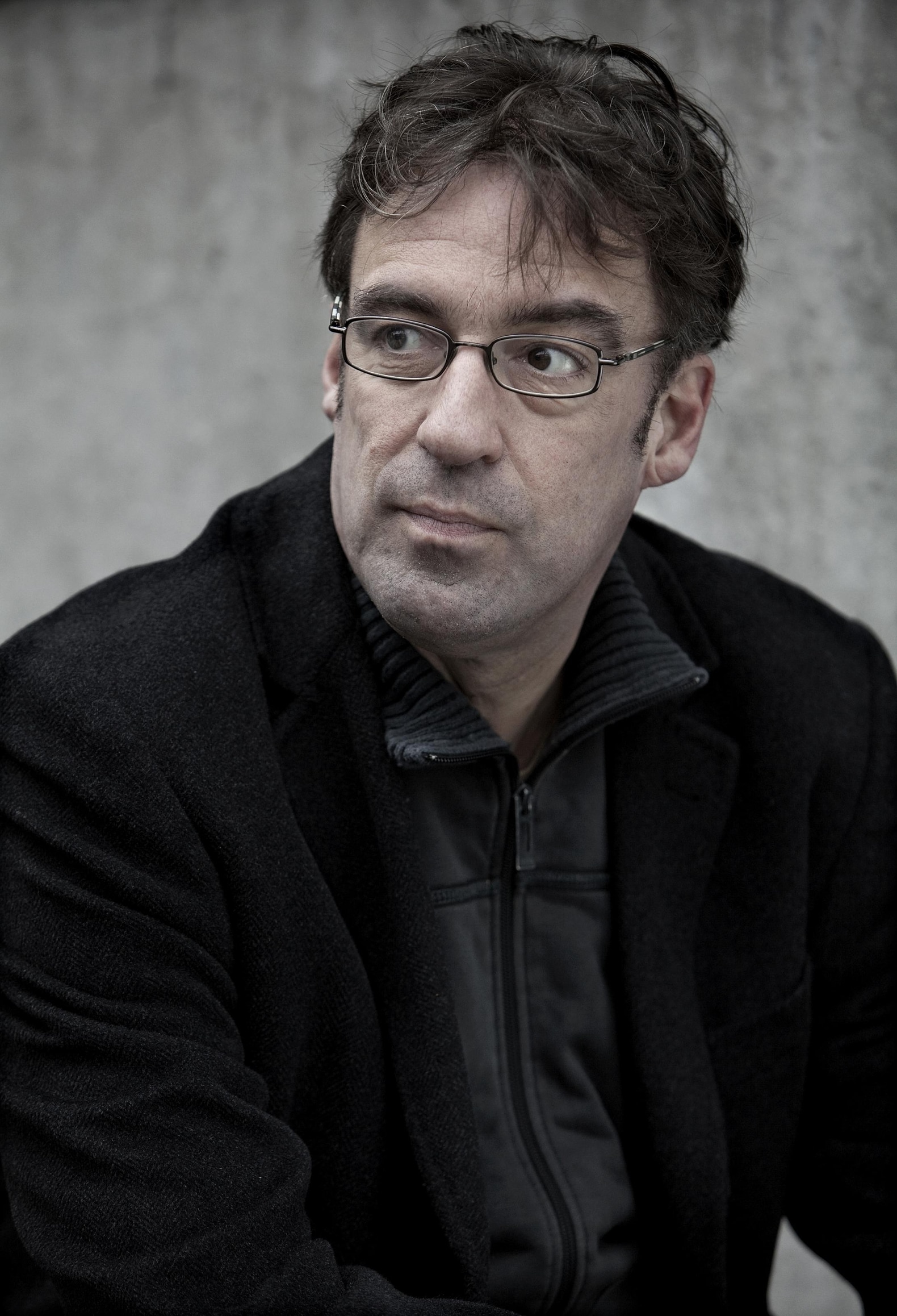 Nederlandse auteur Joost Zwagerman (51) stapt uit het leven | De Morgen