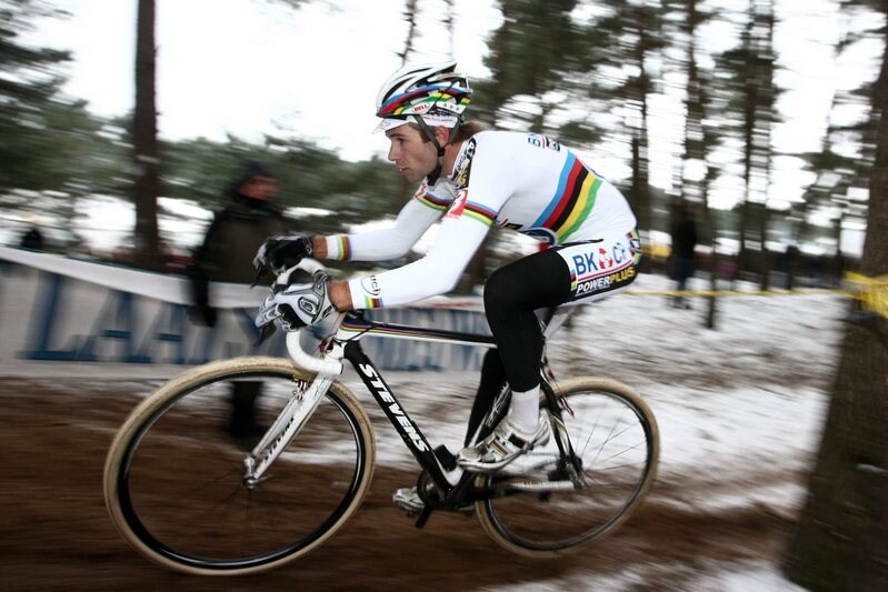 Nys is de beste schaatser, Albert van de fiets getrokken | De Morgen