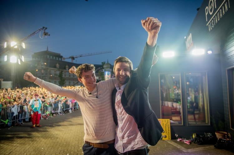 Dries excuseert zich voor uitbarsting (en geeft media veeg uit de pan ...