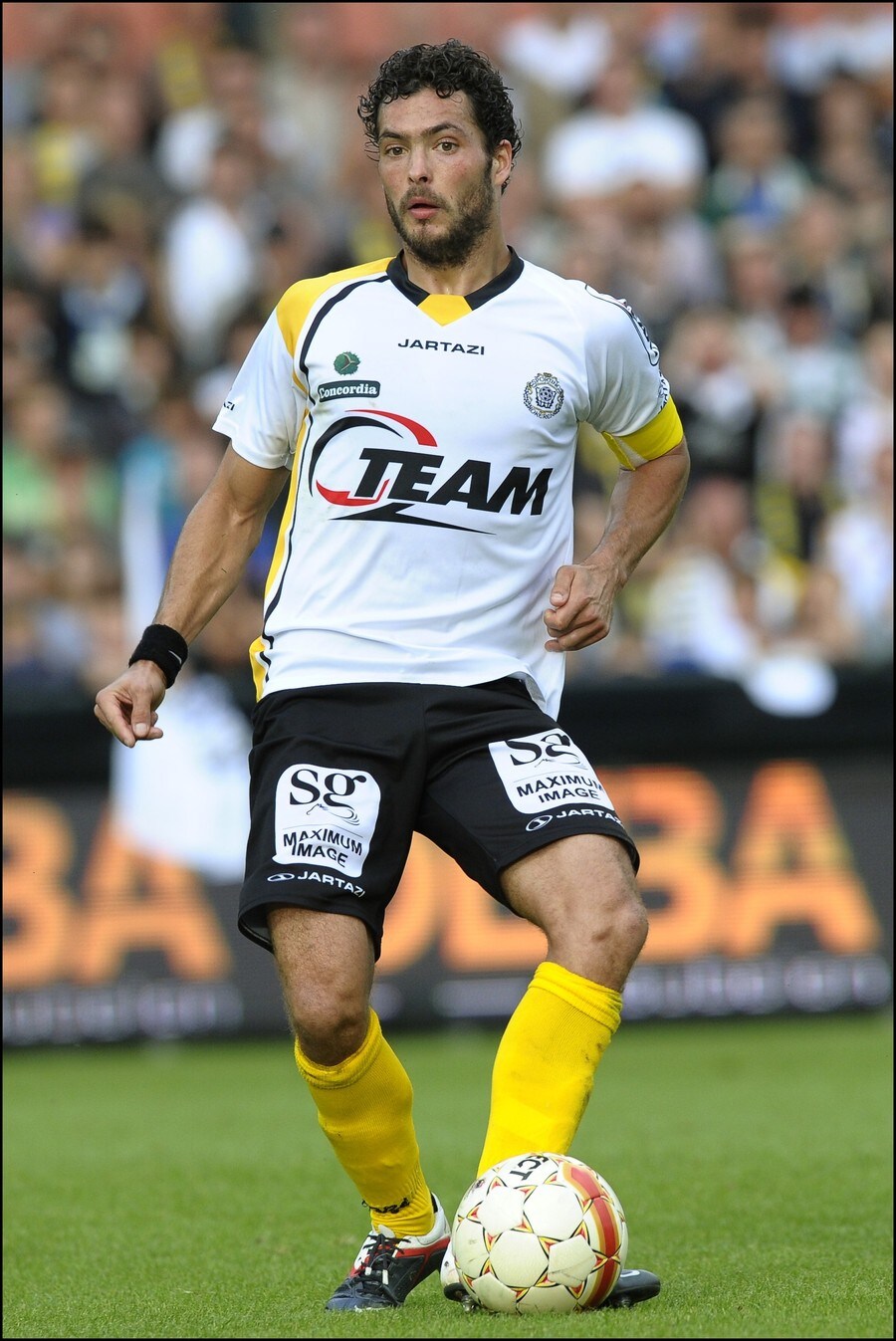 Nieuw kuitbeenletsel voor Tshimanga, ook Persoons out | De Morgen