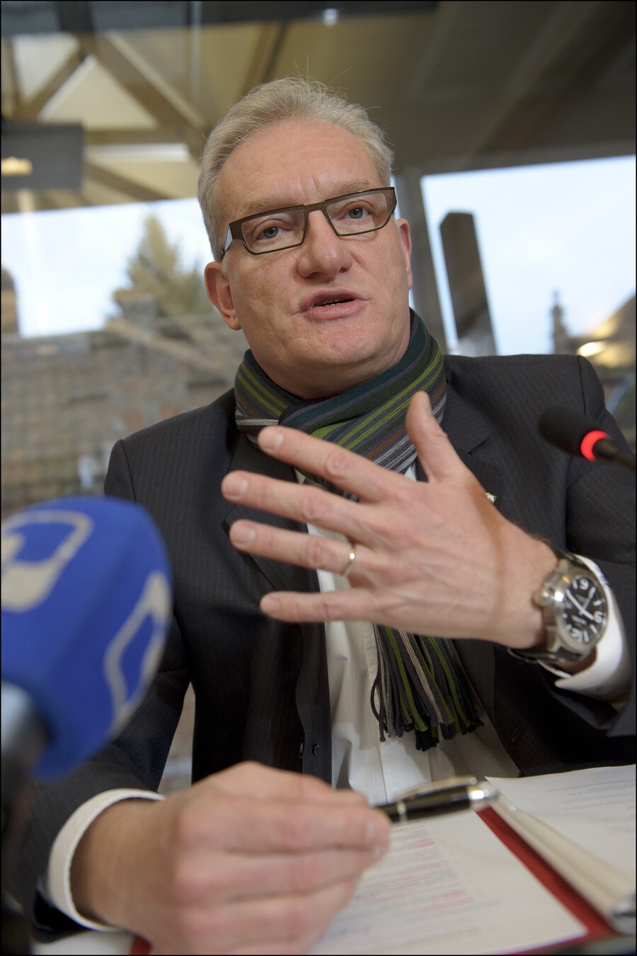 "Van Den Driessche onderhandelde ook met CD&V" | De Morgen