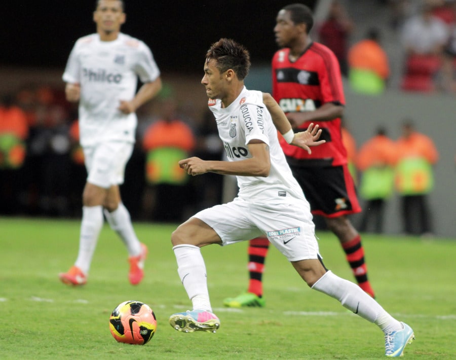 Het licht aan de Eiffeltoren mag uit: hoe PSG steeds meer uitgekeken raakte op Neymar | De Morgen