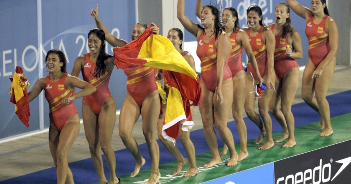 Spaanse vrouwen voor het eerst wereldkampioen waterpolo | De Morgen Spaanse vrouwen voor het eerst wereldkampioen waterpolo | De Morgen