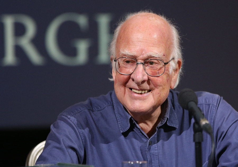 Nobelprijswinnaar Peter Higgs (94), uitvinder van het higgsdeeltje ...