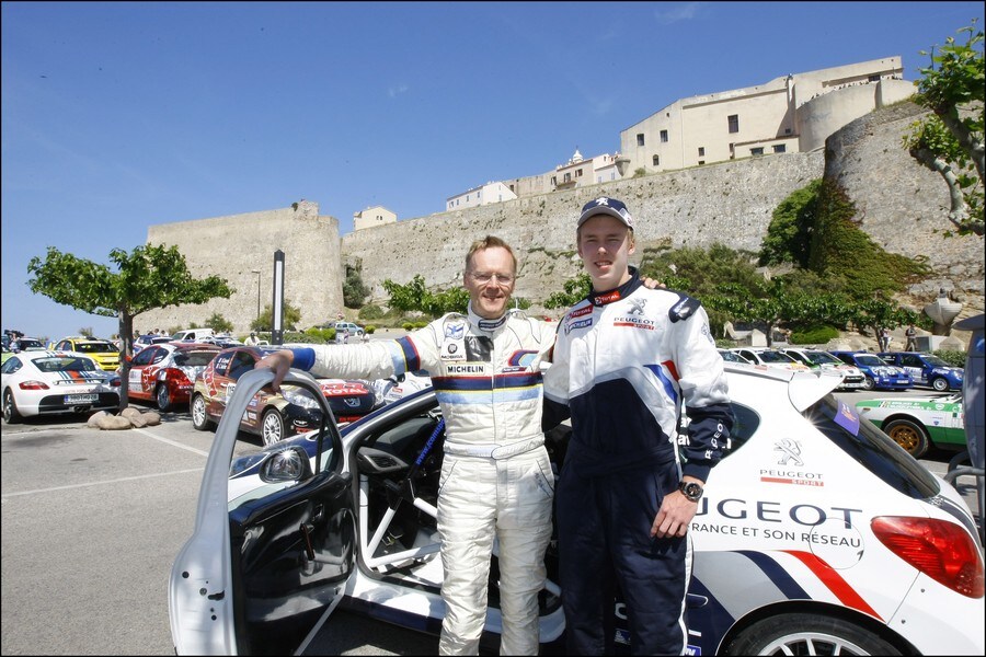 Rallylegende Ari Vatanen crasht in IRC-rally van Corsica | De Morgen