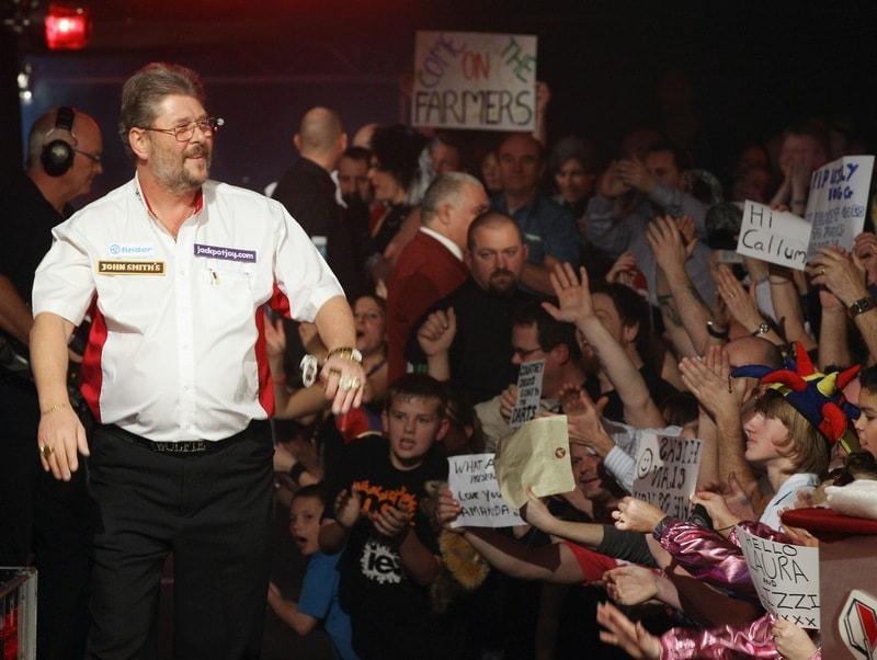 Martin 'Wolfie' Adams wint derde keer BDO-WK darts | De Morgen