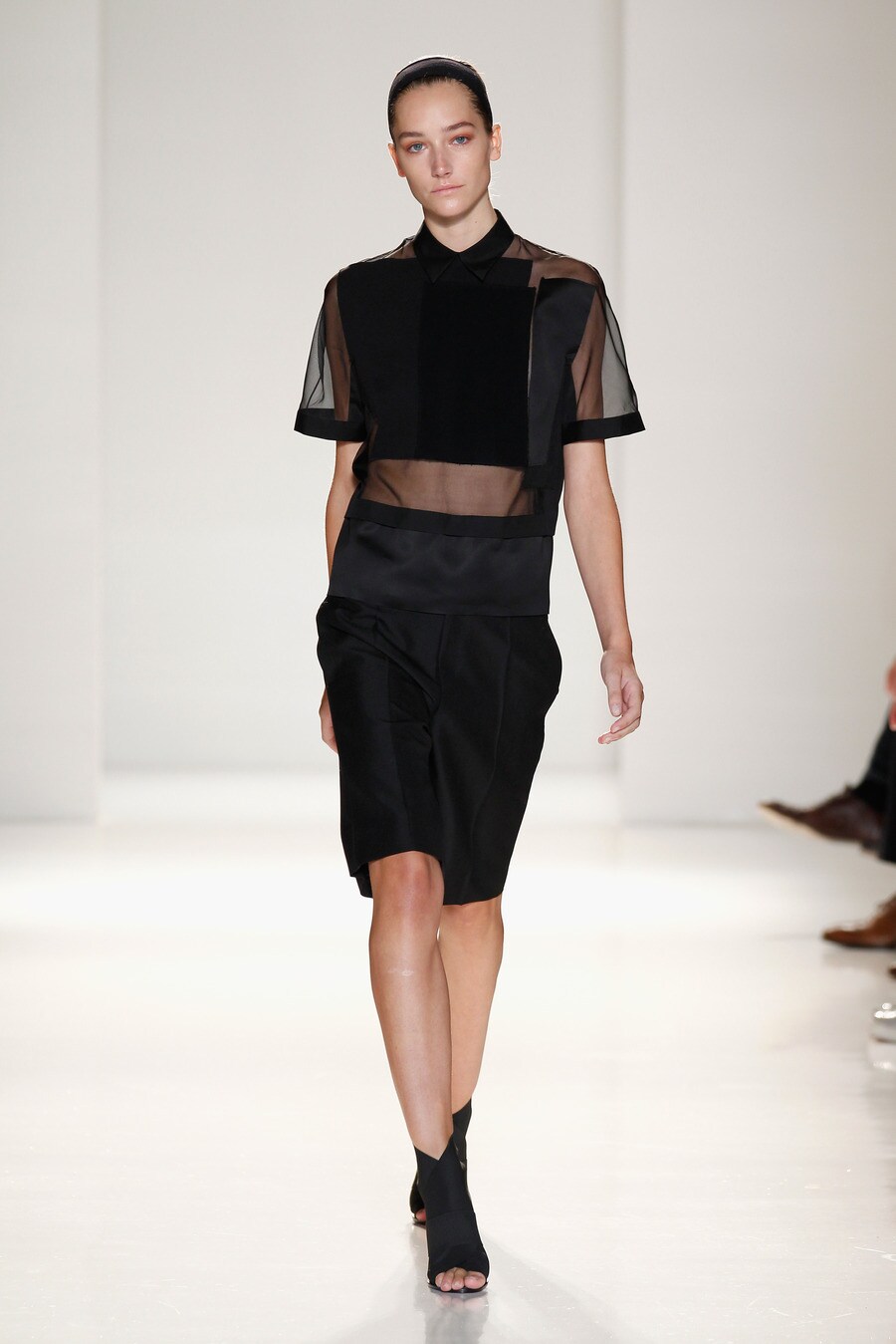 Victoria Beckham gunt blik achter de modeschermen | De Morgen