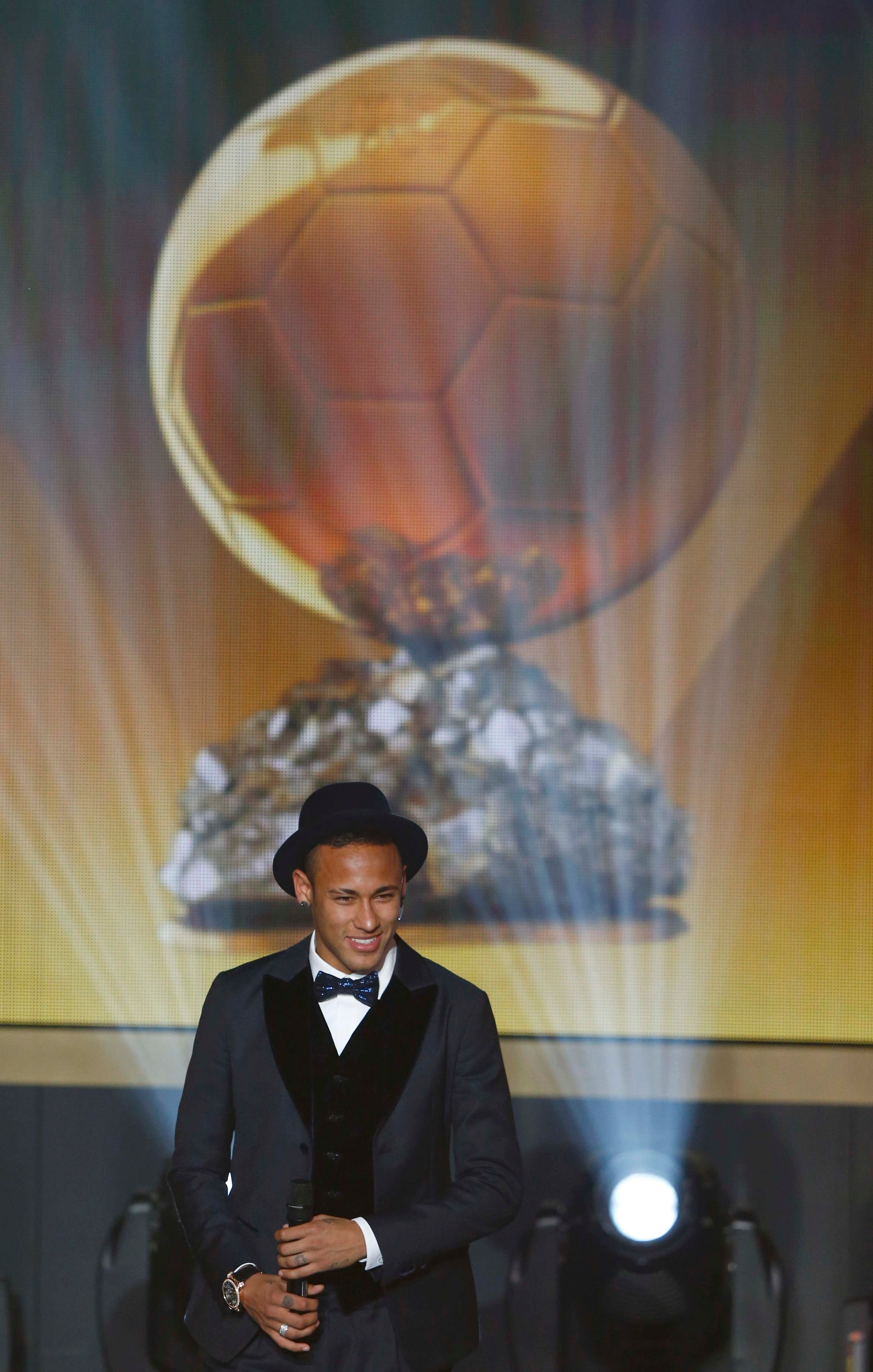 Lionel Messi wint vijfde Gouden Bal | De Morgen