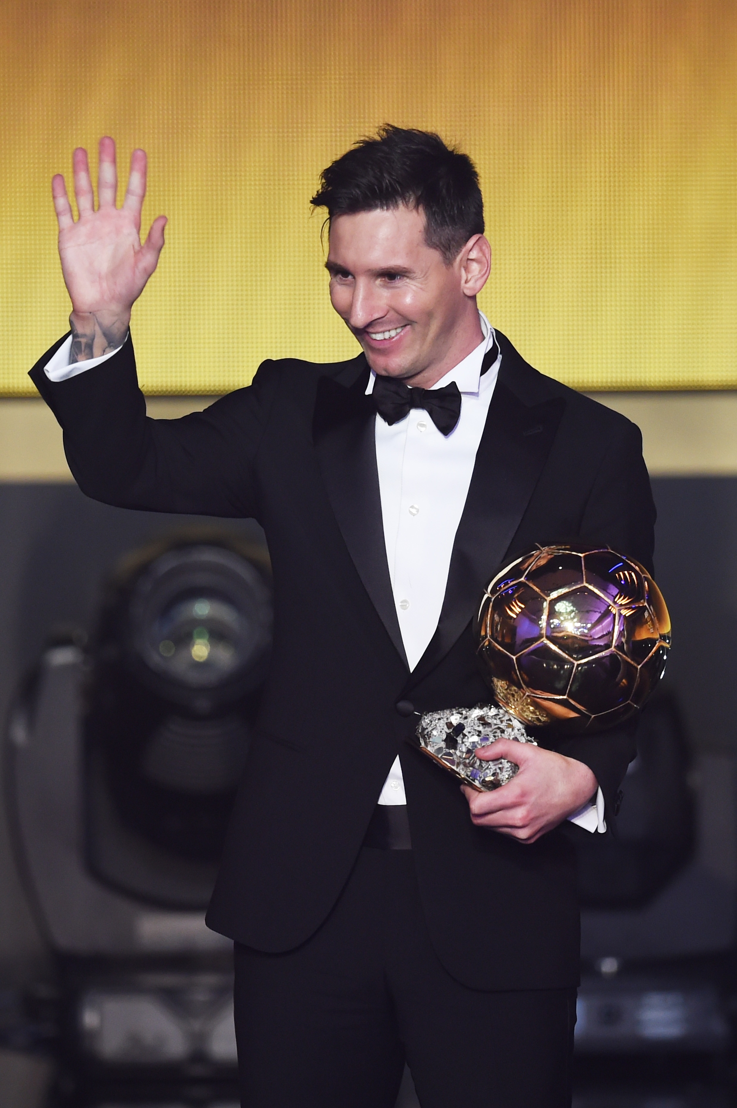 Lionel Messi wint vijfde Gouden Bal | De Morgen