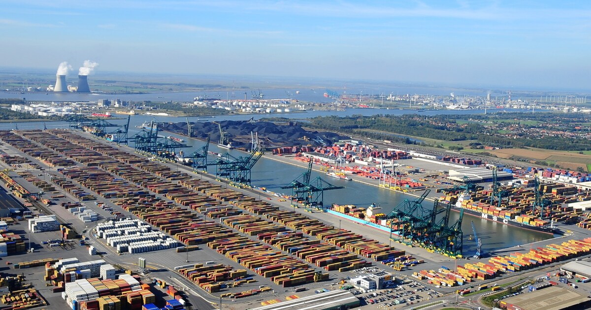 Antwerpse haven slaat handen in elkaar met Iraanse tegenhanger | De Morgen