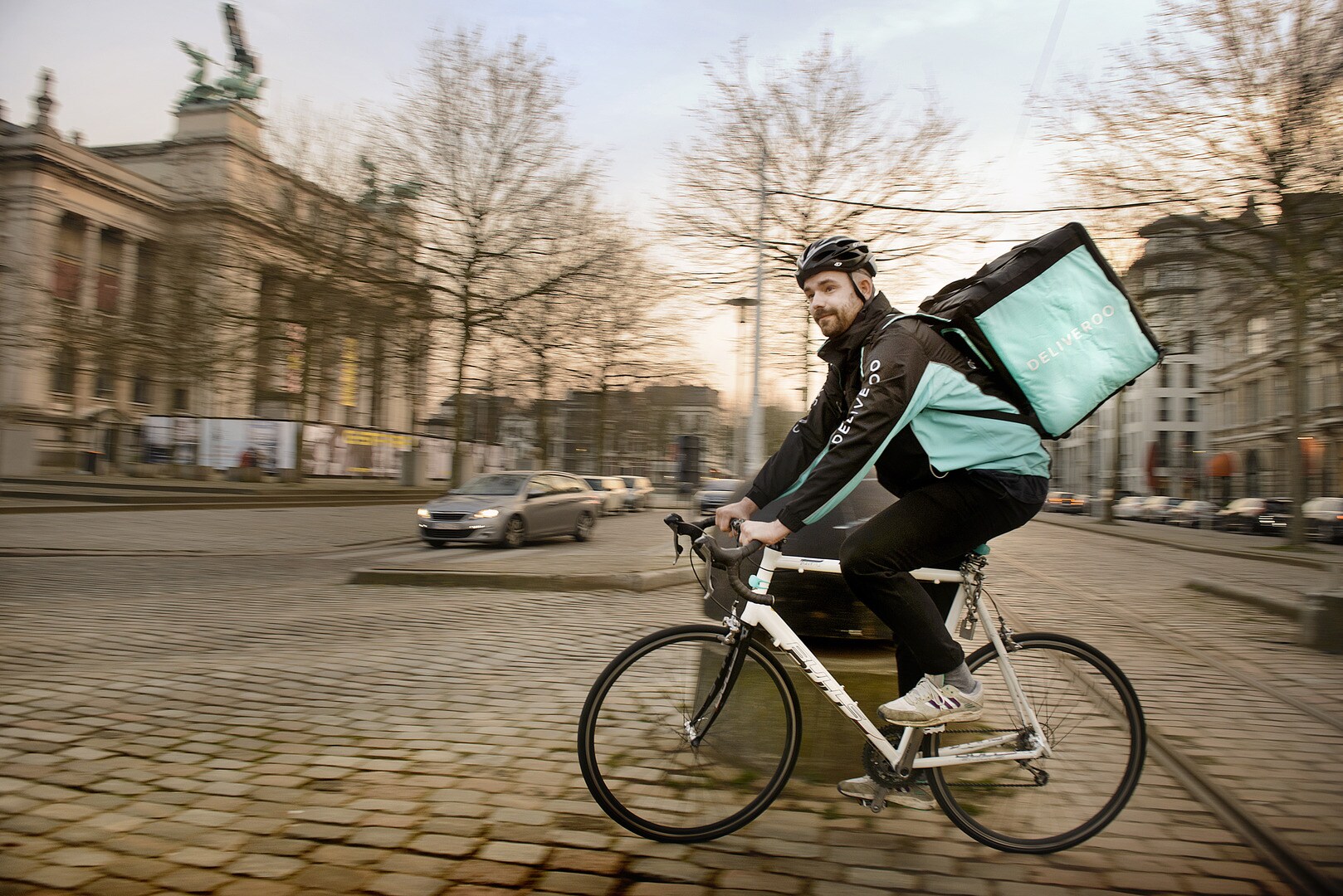 Laat je eten bezorgen per fiets | De Morgen