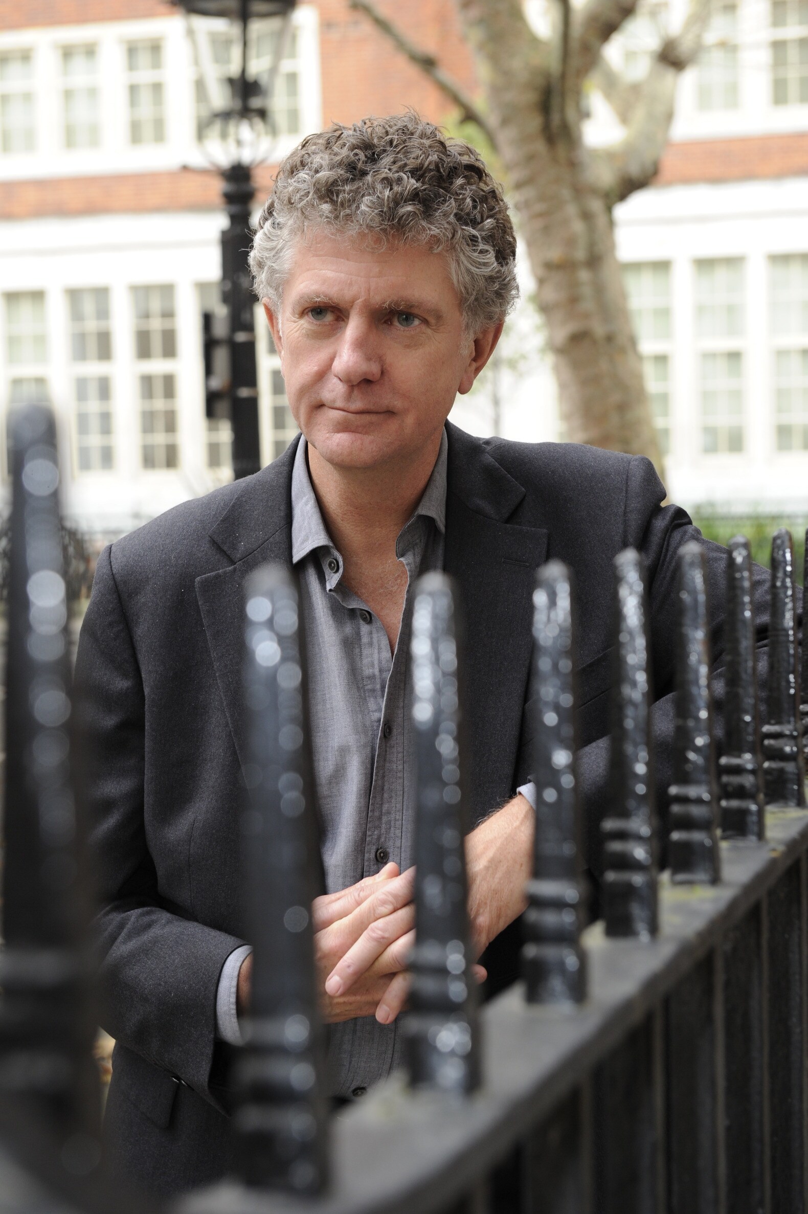 Jonathan Powell: "Over vijf jaar zitten we met IS aan tafel" | De Morgen