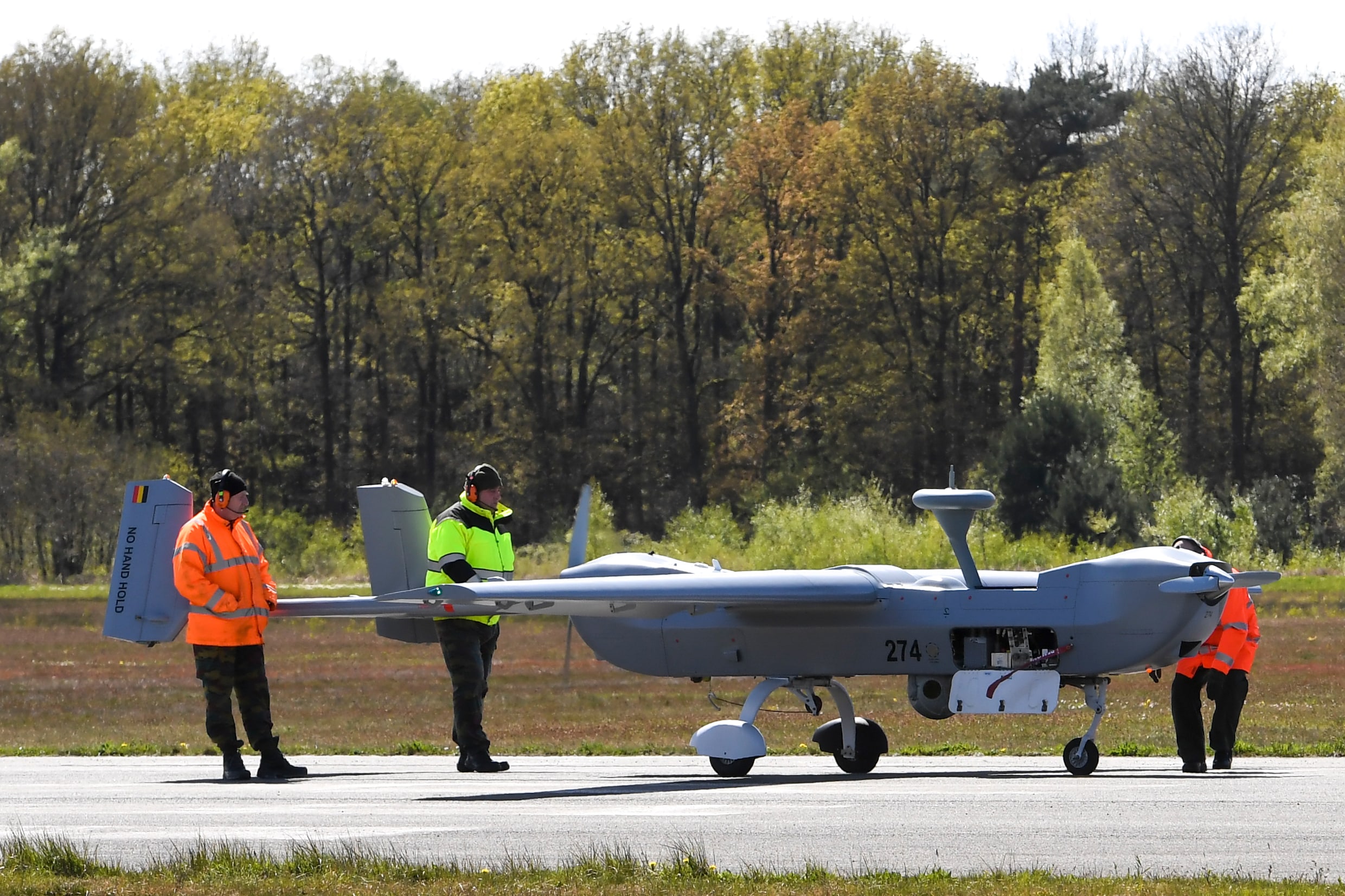 Douane krijgt bij grote controleacties steun van drones van het leger ...