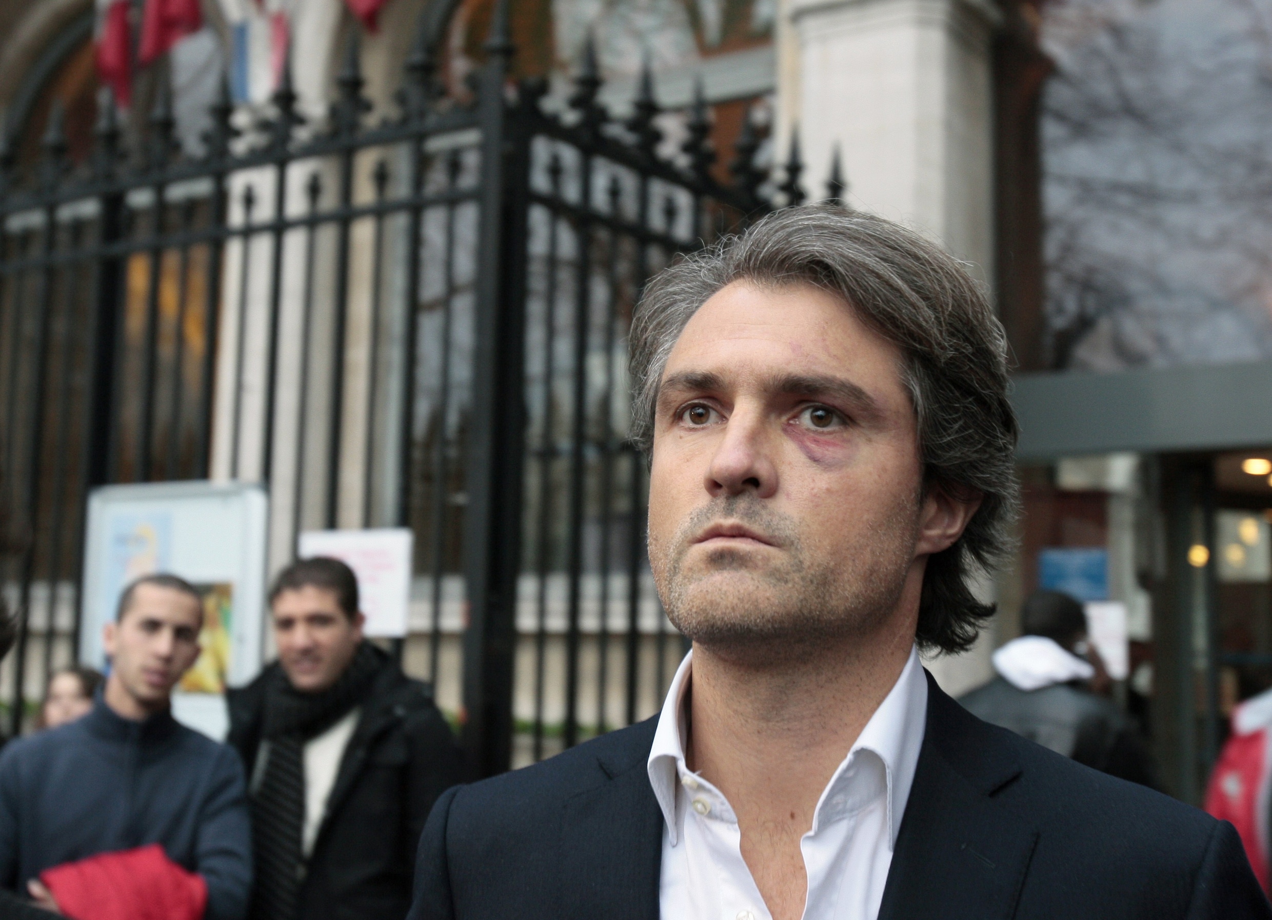 Belgische krijgt boete met uitstel voor smaad aan arts Johnny Hallyday ...