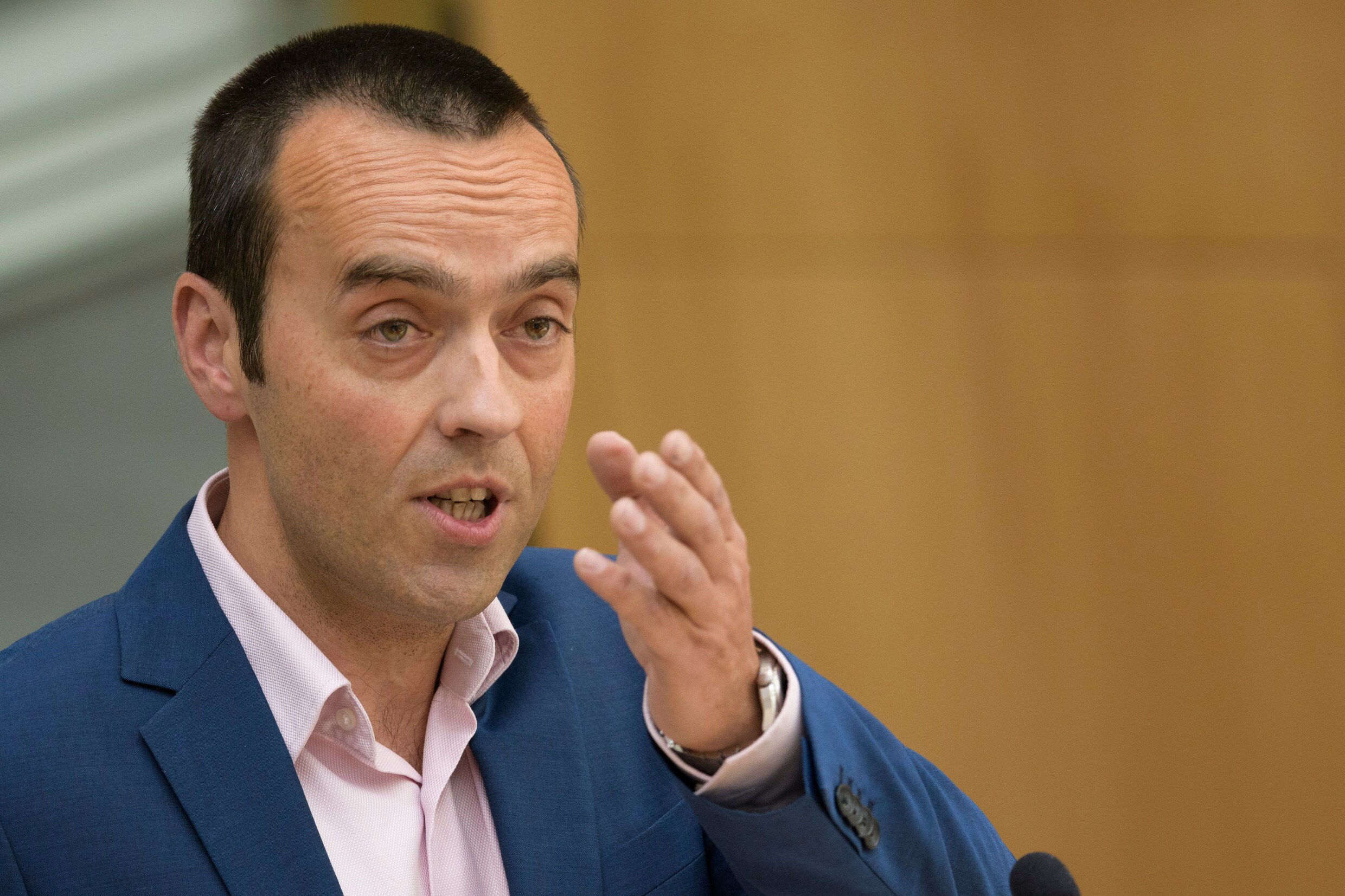 Bruno Tobback: "Nooit begrepen wat Luc Van Den Bossche drijft" | De Morgen
