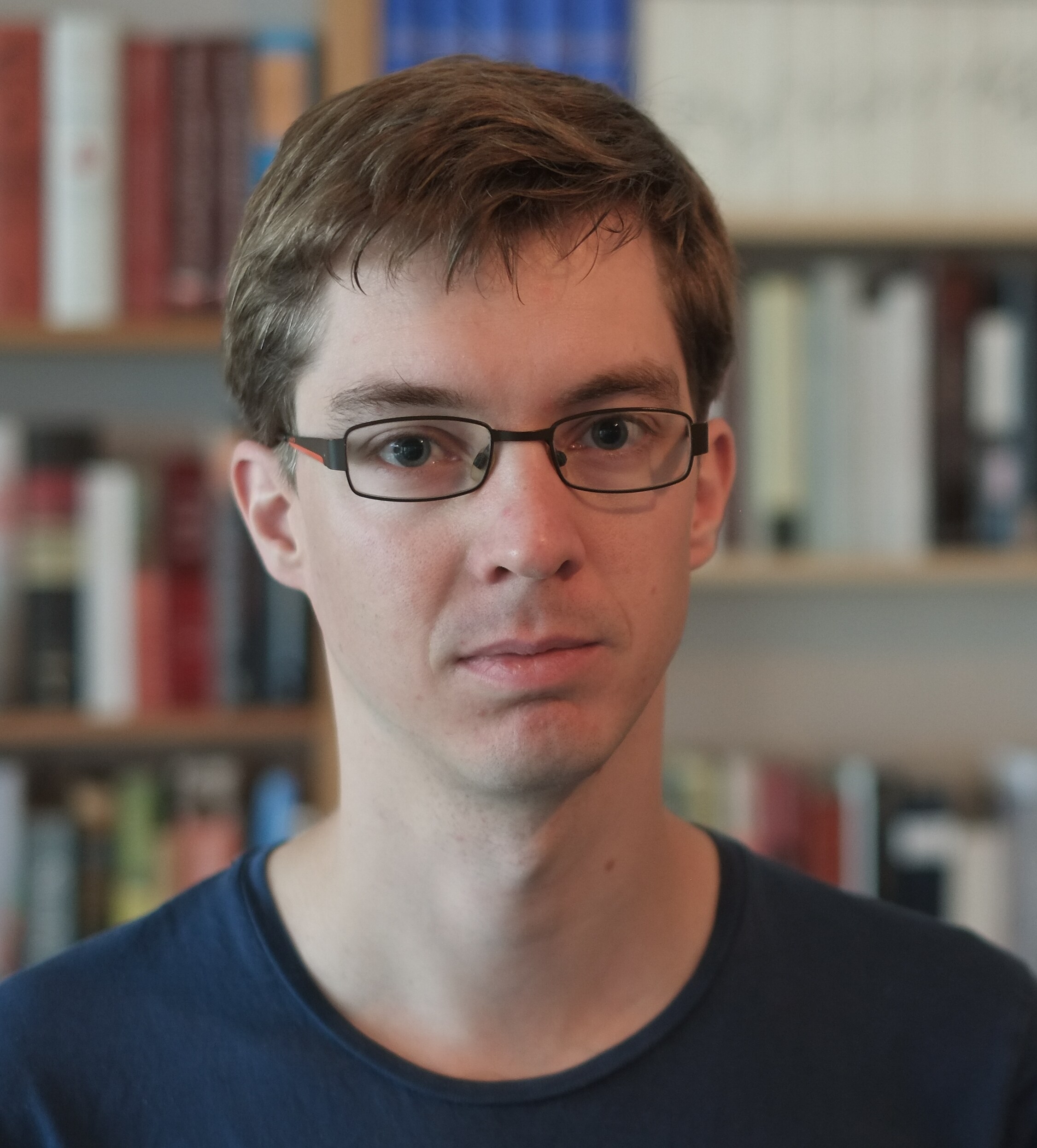 In de wereld van de voetballende ketjes in de Brusselse straten is ...