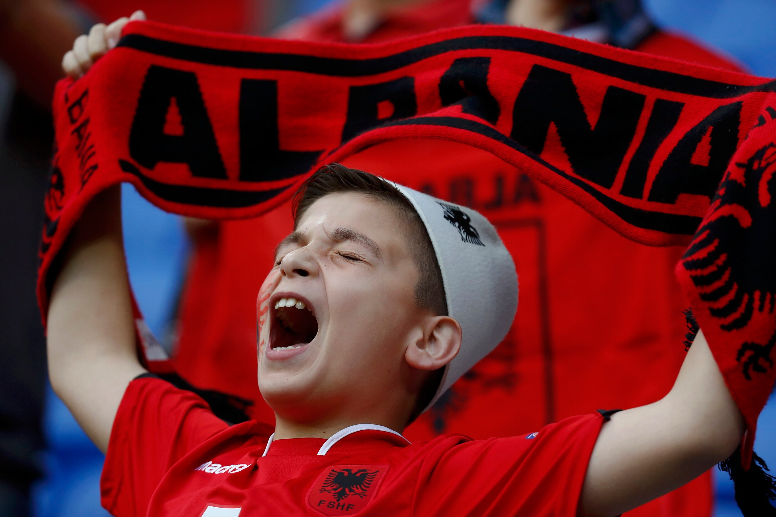 "Blij dat we Albanese volk gelukkig kunnen maken" | De Morgen